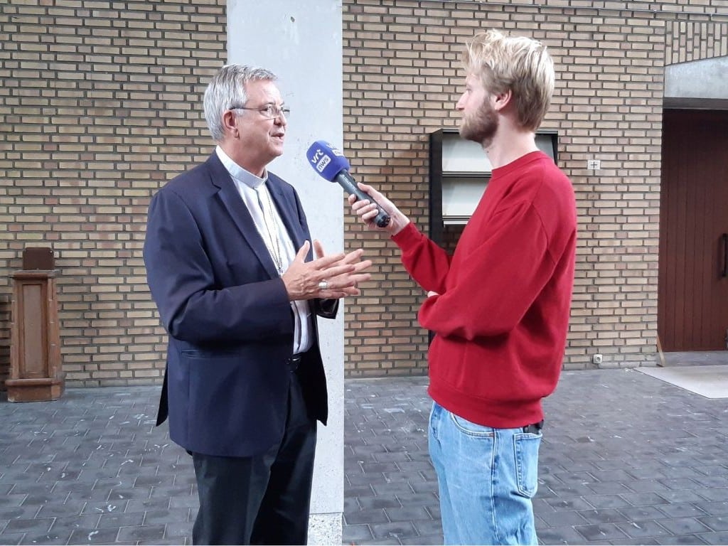 Belgian bishop plans to ordain married men by 2028 - CathNews New Zealand